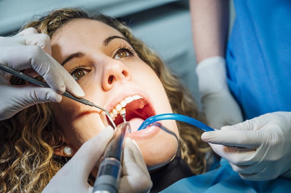 Tucson AZ Dentist Discusses The Difference Between Routine Dental 